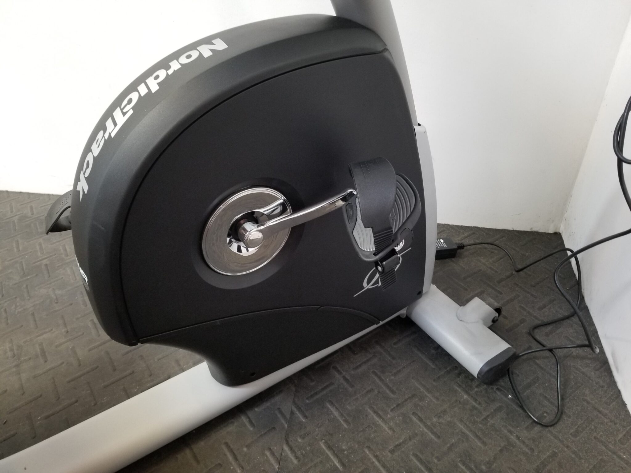 Get Your NordicTrack Commercial R35 Recumbent Bike